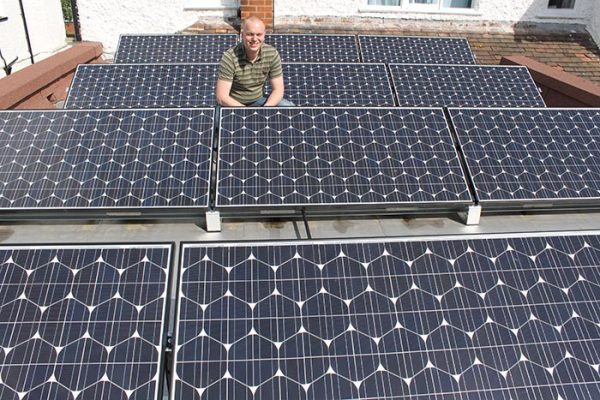 Installing PV on a flat roof - Run by the Sun